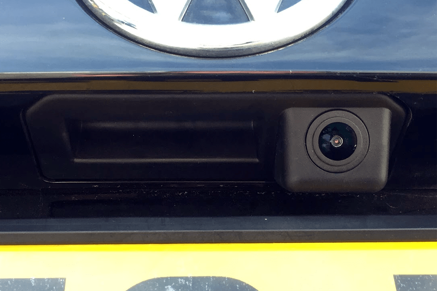 Volkswagen T-Cross (DISCOVER MEDIA) camera integration kit (Tailgate ...